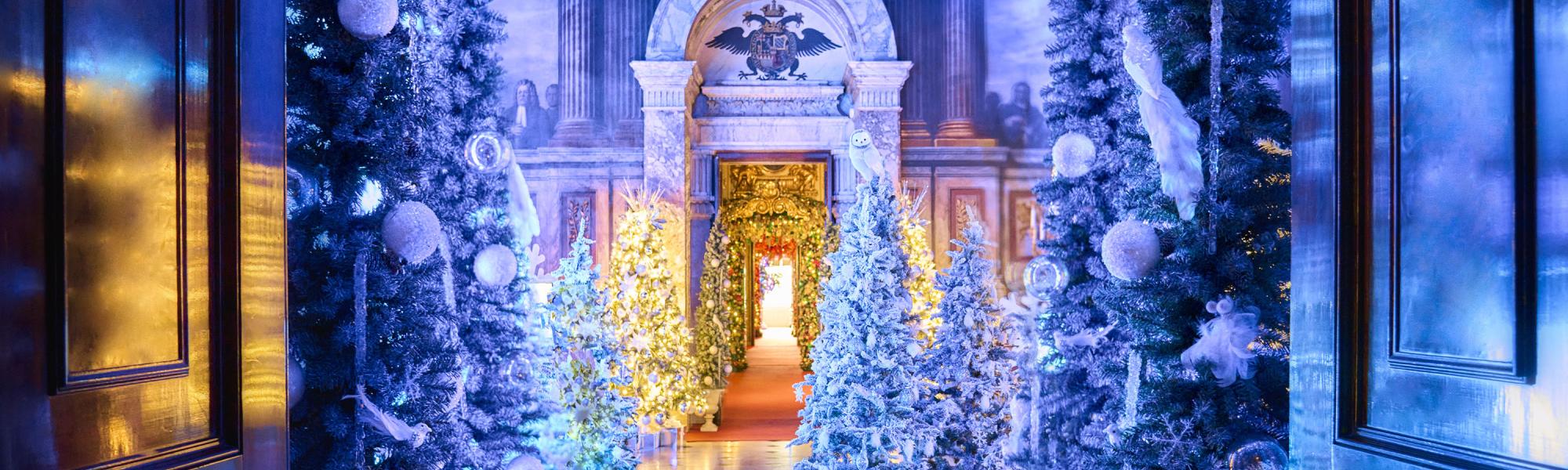 Deck the halls! The Christmas Decorators are coming to town | Channel 4