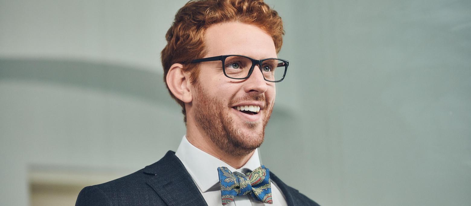 Interview with Tom Durant-Pritchard who plays The Windsors Harry ...