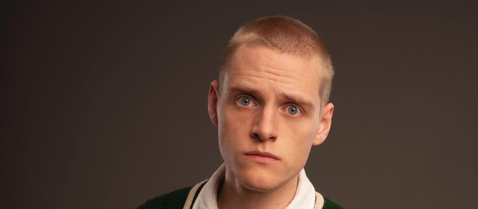 Interview with Lewis Gribben (Steff) | Channel 4