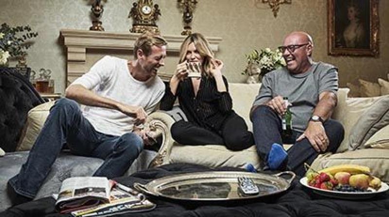 Abbey Clancy & Peter Crouch join Celebrity Gogglebox sofa for SU2C ...