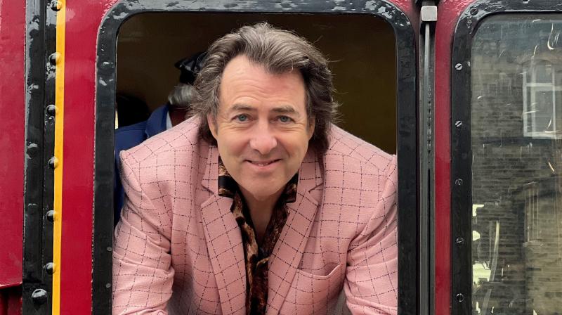 Jonathan Ross takes to the road to uncover the UK’s Myths and Legends ...