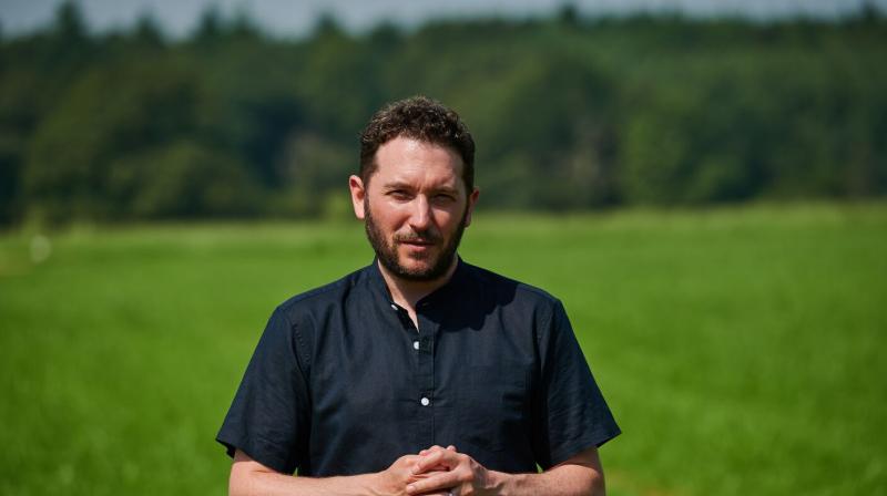 Comedian Jon Richardson to restore Yorkshire pub | Channel 4