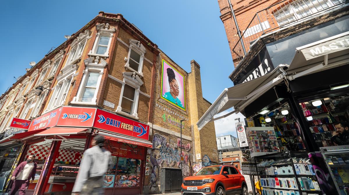 Channel 4 ad campaign brings iconic ‘south London royalty’ Queenie to ...