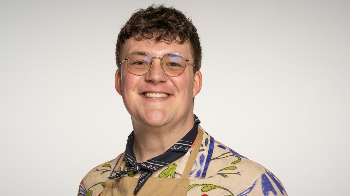 THE GREAT BRITISH BAKE OFF: THE FOURTH BAKER LEAVES THE TENT | Channel 4