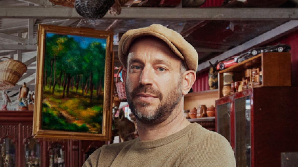 Interview with Ed Bailey, Decorative Antiques and Curiosities Expert ...