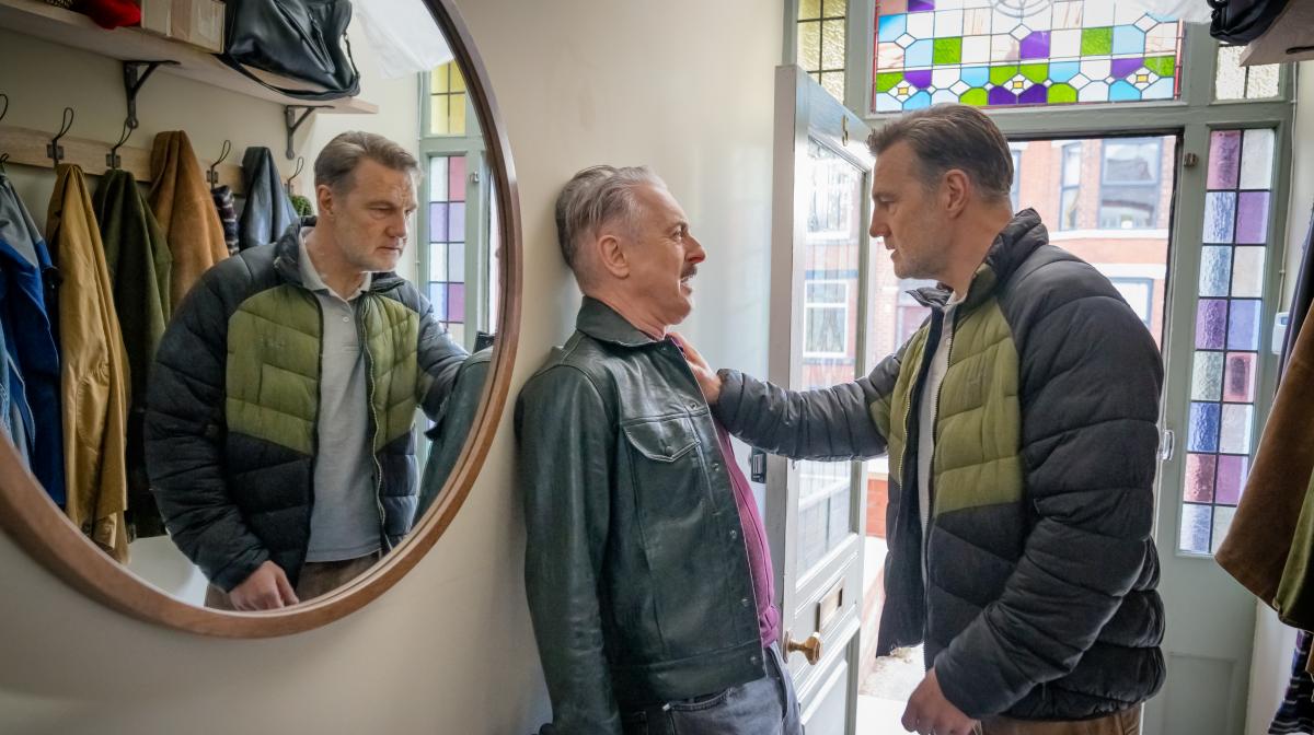 Channel 4 releases first look images of Alan Cumming and David ...