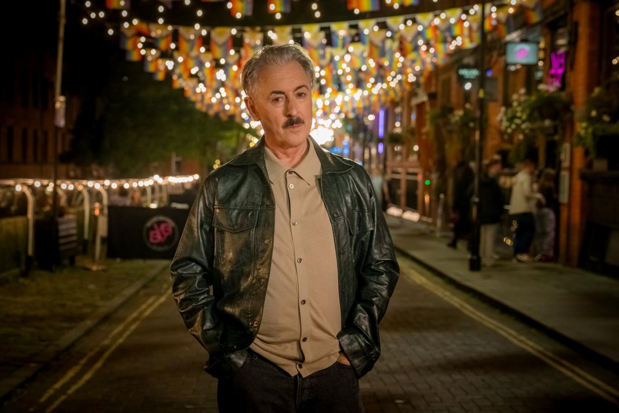 Channel 4 releases first look images of Alan Cumming and David ...